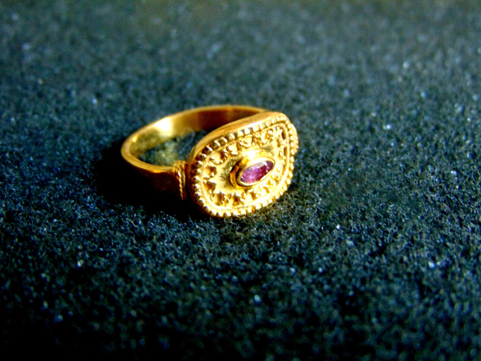 Vintage Style 18k Gold Ring Antique Ruby Ring Dainty - Etsy