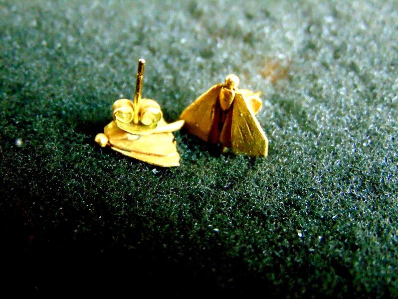 Beautiful 18k Gold Moth Stud Earrings-yellow Gold Moth Earrings-bug ...