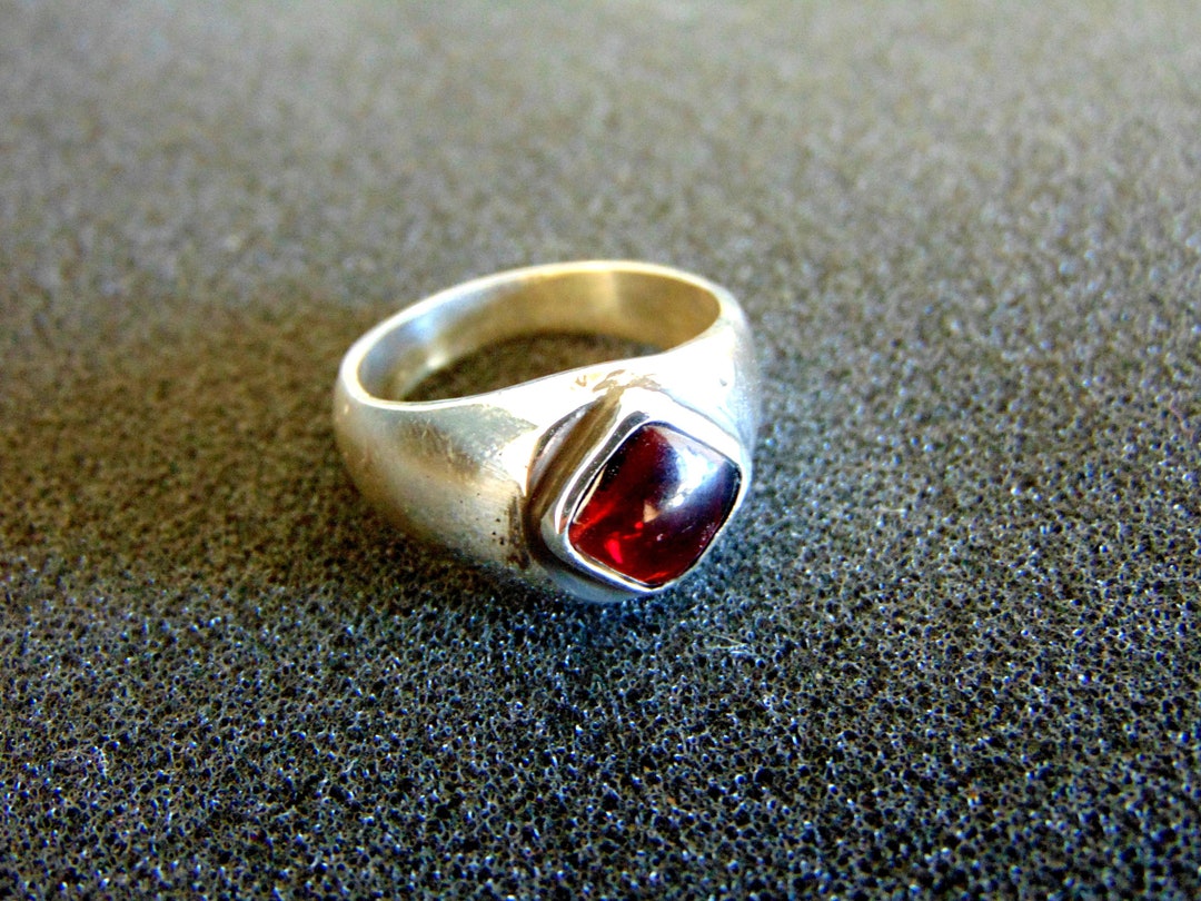 Mens Garnet Signet Ring: Sterling Silver Pinky Ring - Etsy