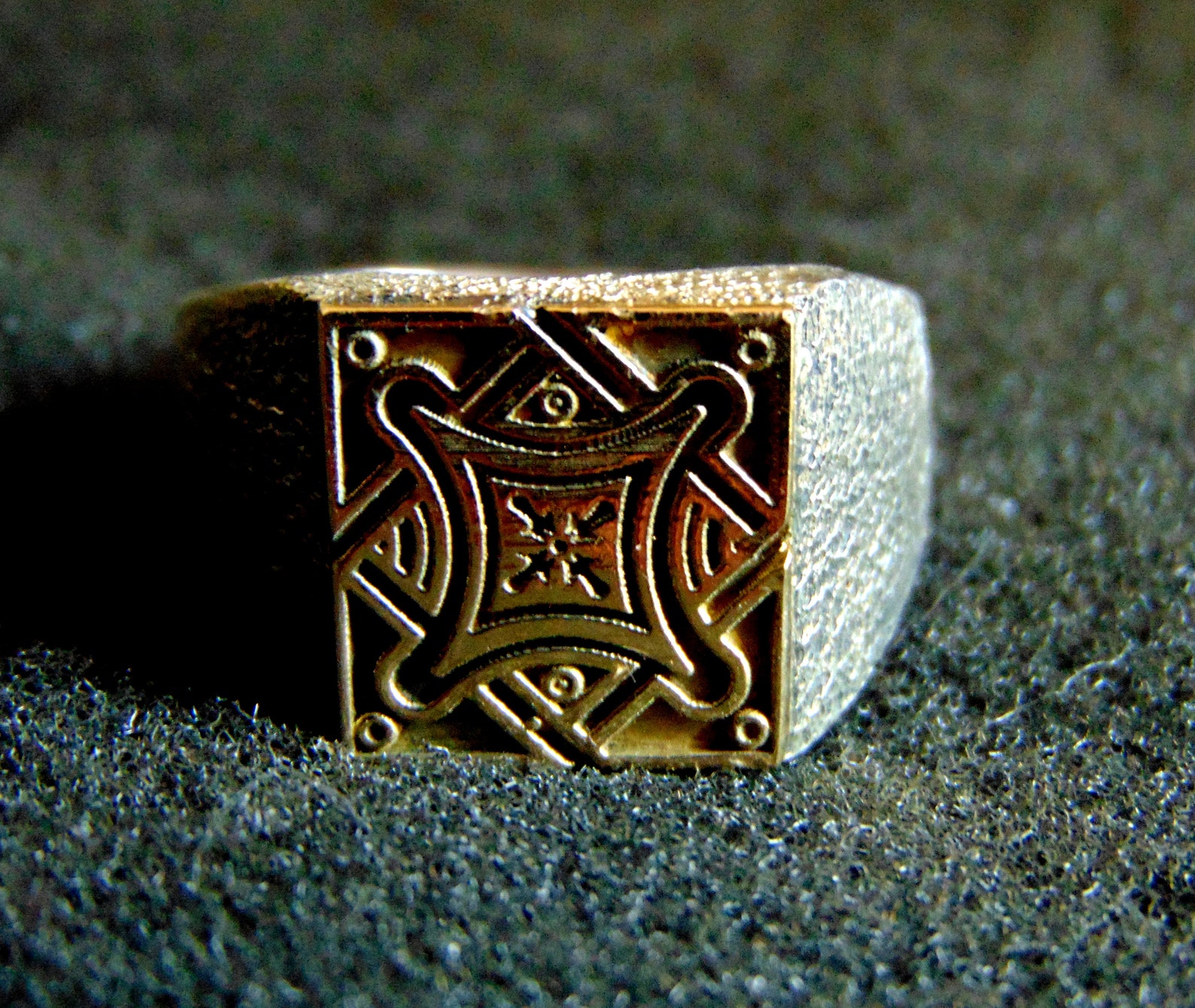 18k Gold and Silver Signet Ring Men Engraved Signet Ring Wax | Etsy