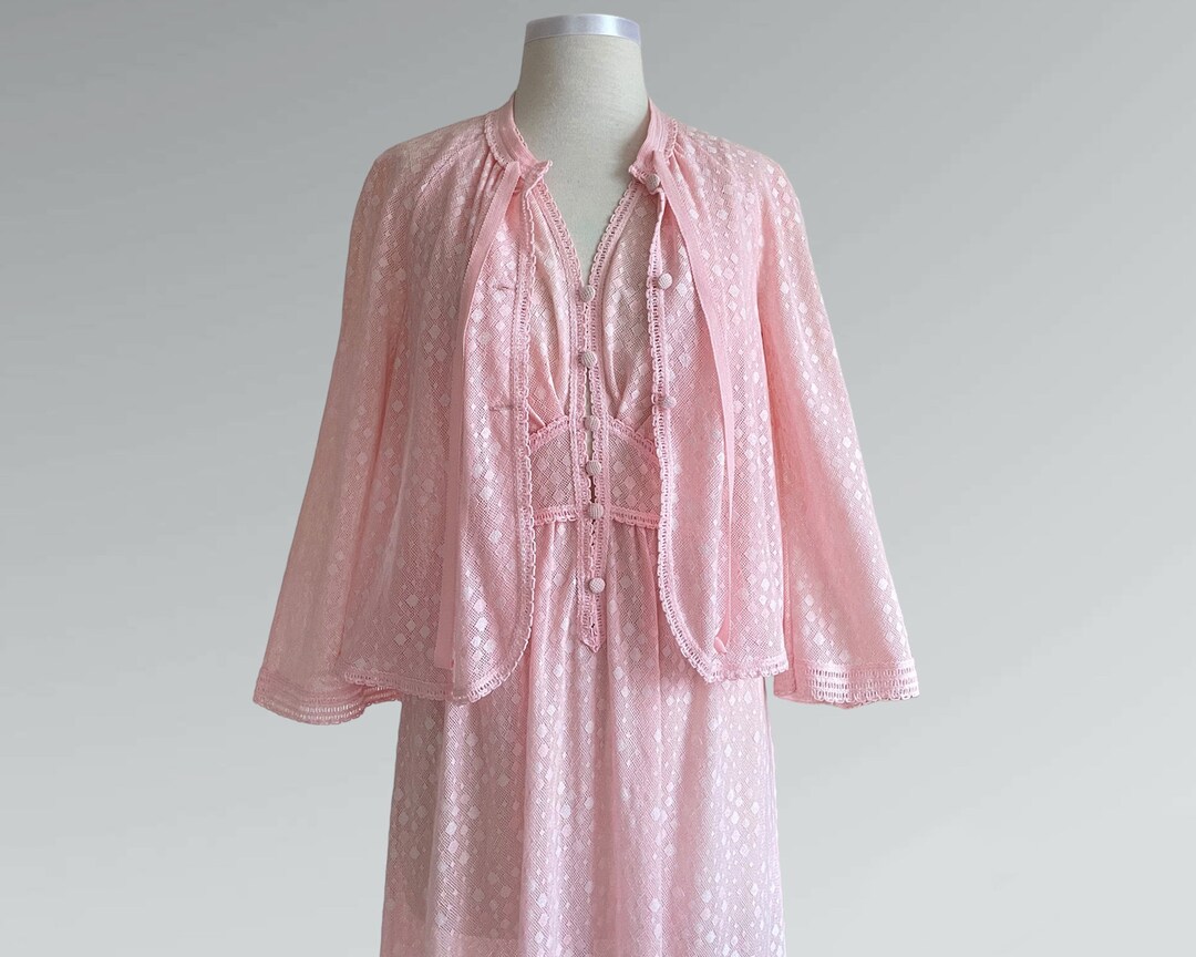 Vintage 70s HANRO of Switzerland Pink Sheer Lace Nightgown & Bed Jacket ...