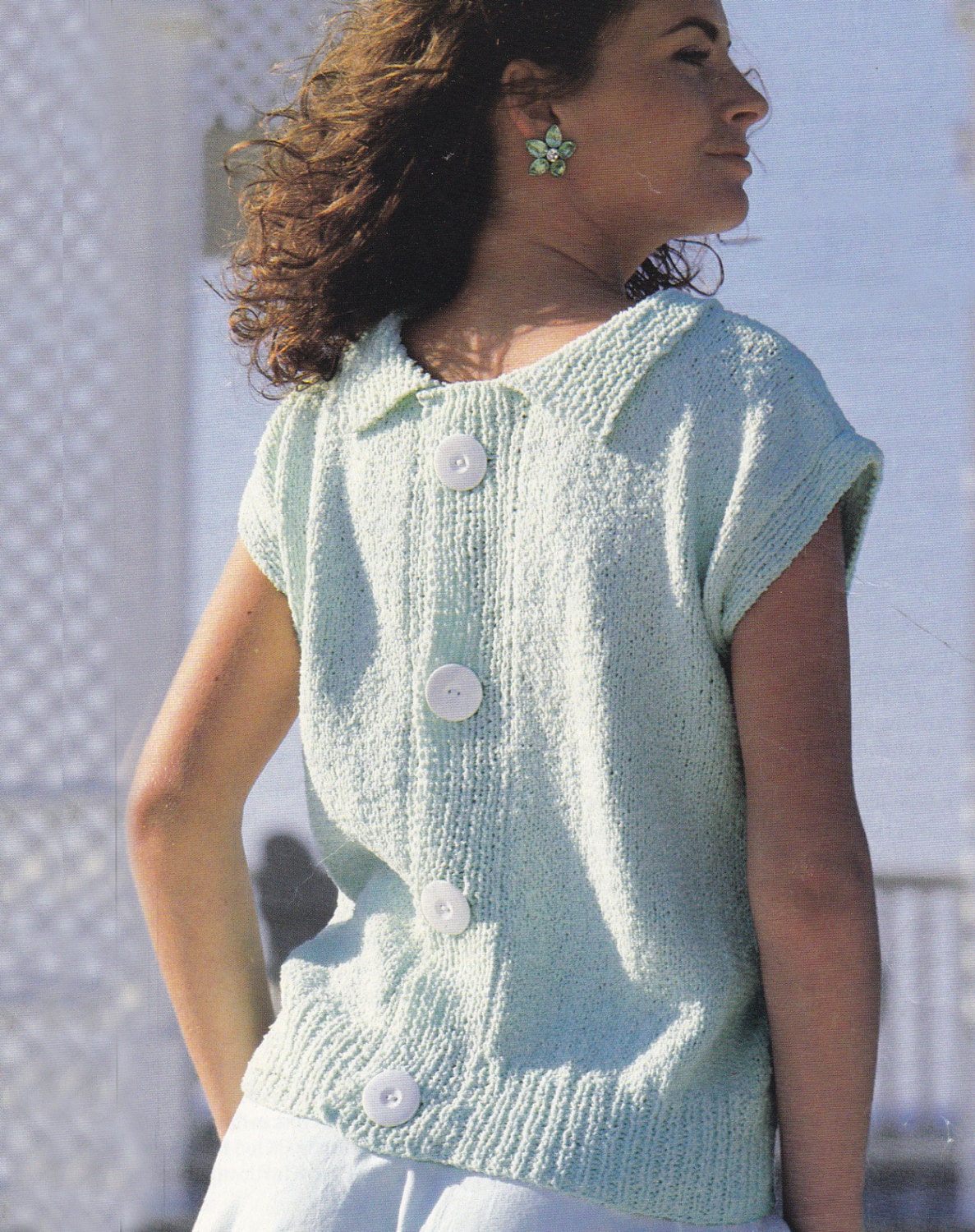 Button Back Blouse Sewing Pattern Simplicity 2343: 1940s Misses Back