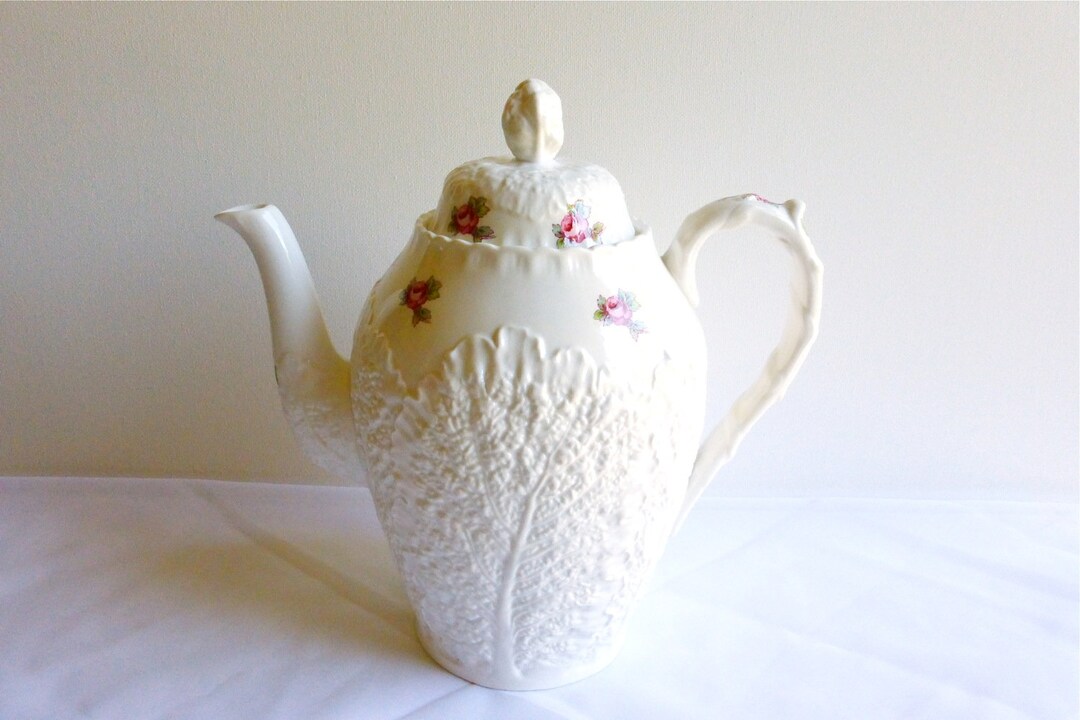 Spode Bridal Rose Coffee Pot: Cabbage Leaf Texture, Pink Rose Bouquets ...