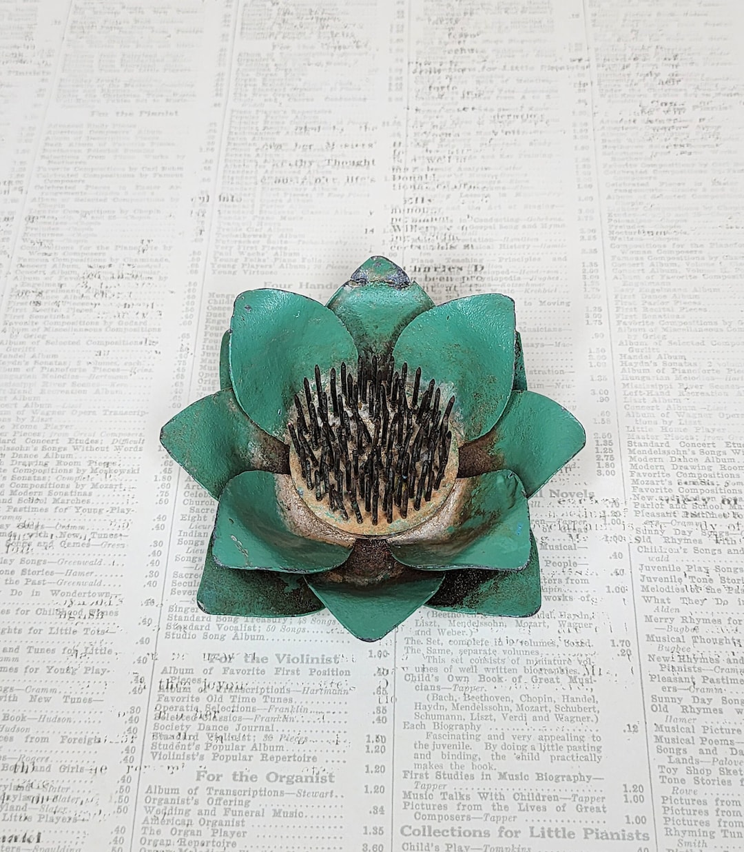 Vintage Pin Flower Frog - Lotus Floral Frog - Flower Frog - Water Lily ...