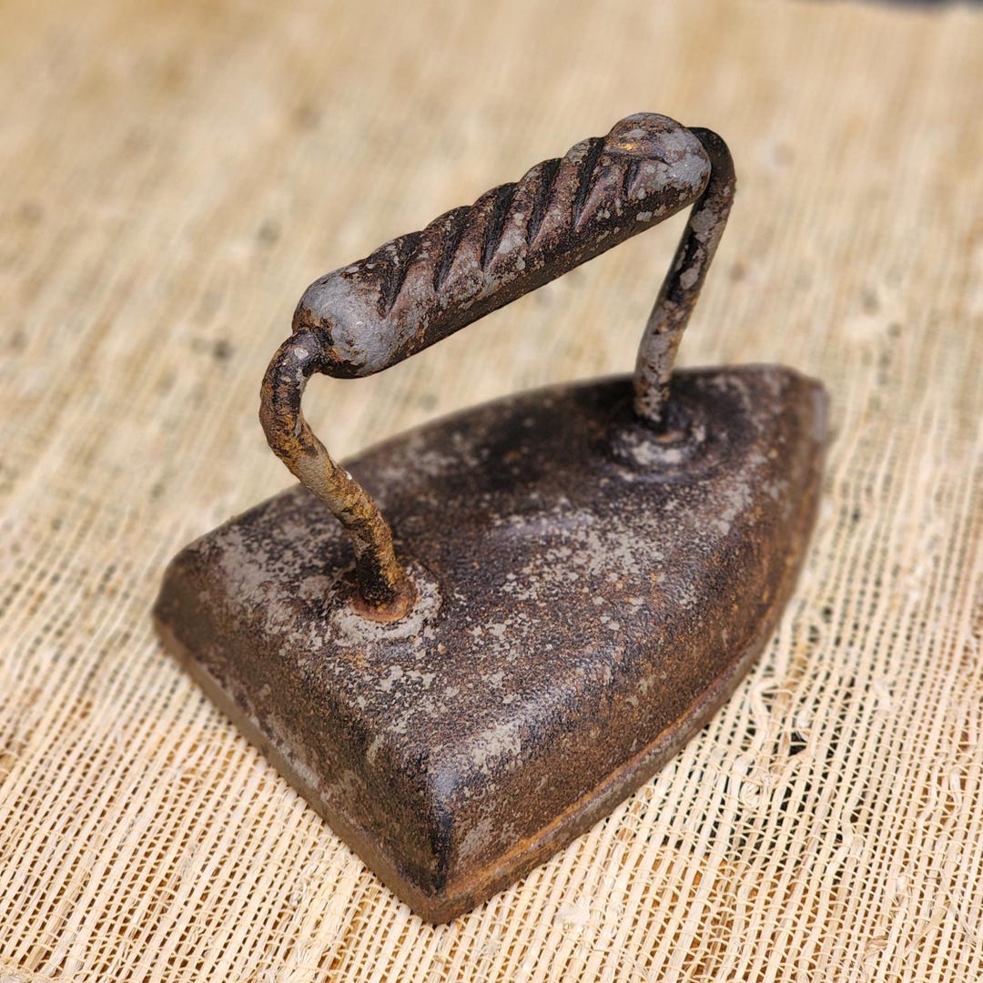 Antique Sad Iron No. 7, Primitive Cast Iron, Farmhouse - Etsy
