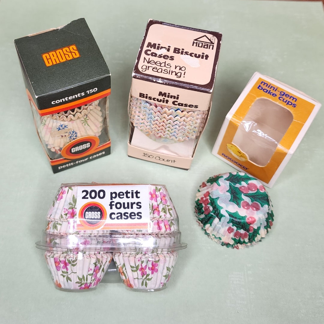 Vintage Petit-four Cases Miniature Baking Cups Mini Gem Bake Cups Cross ... Vintage Petit-four Cases Miniature Baking Cups Mini Gem Bake Cups Cross ...