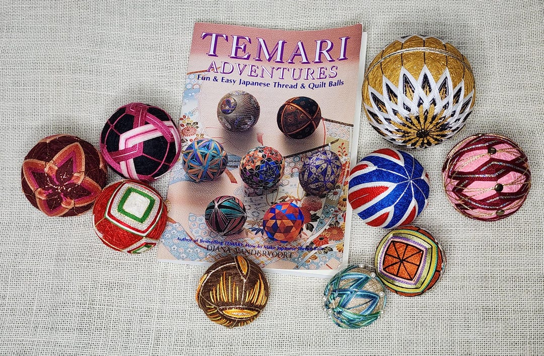 9 Vintage Temari Balls and How to Book - Japanese Thread and Quilt ...