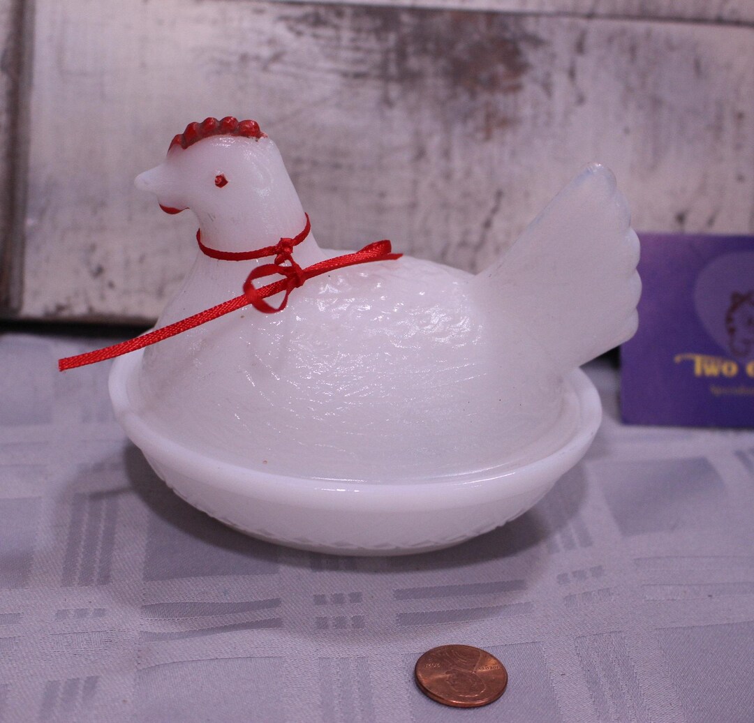 Vintage Milk Glass Hen on Nest, Nesting Hen, Hen on Basket, White ...