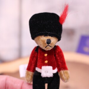 Vintage Small British Royal Guard Bear, Mini Bear Ornament Boyds Bear ...