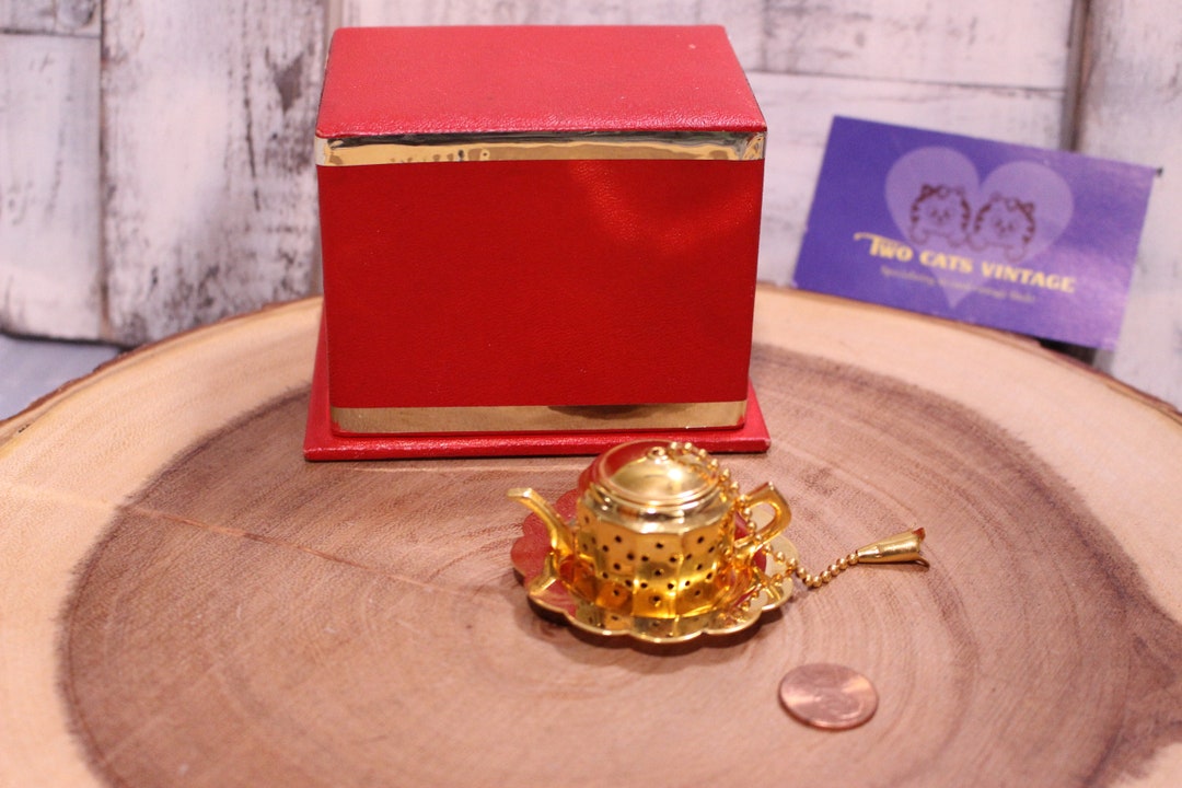 Vintage Teapot Shaped Loose Tea Steeper/tea Strainer - Gold Tone ...