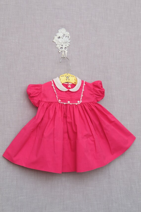 6 months: Vintage Bright Pink Baby Dress, Lace And Bu… - Gem