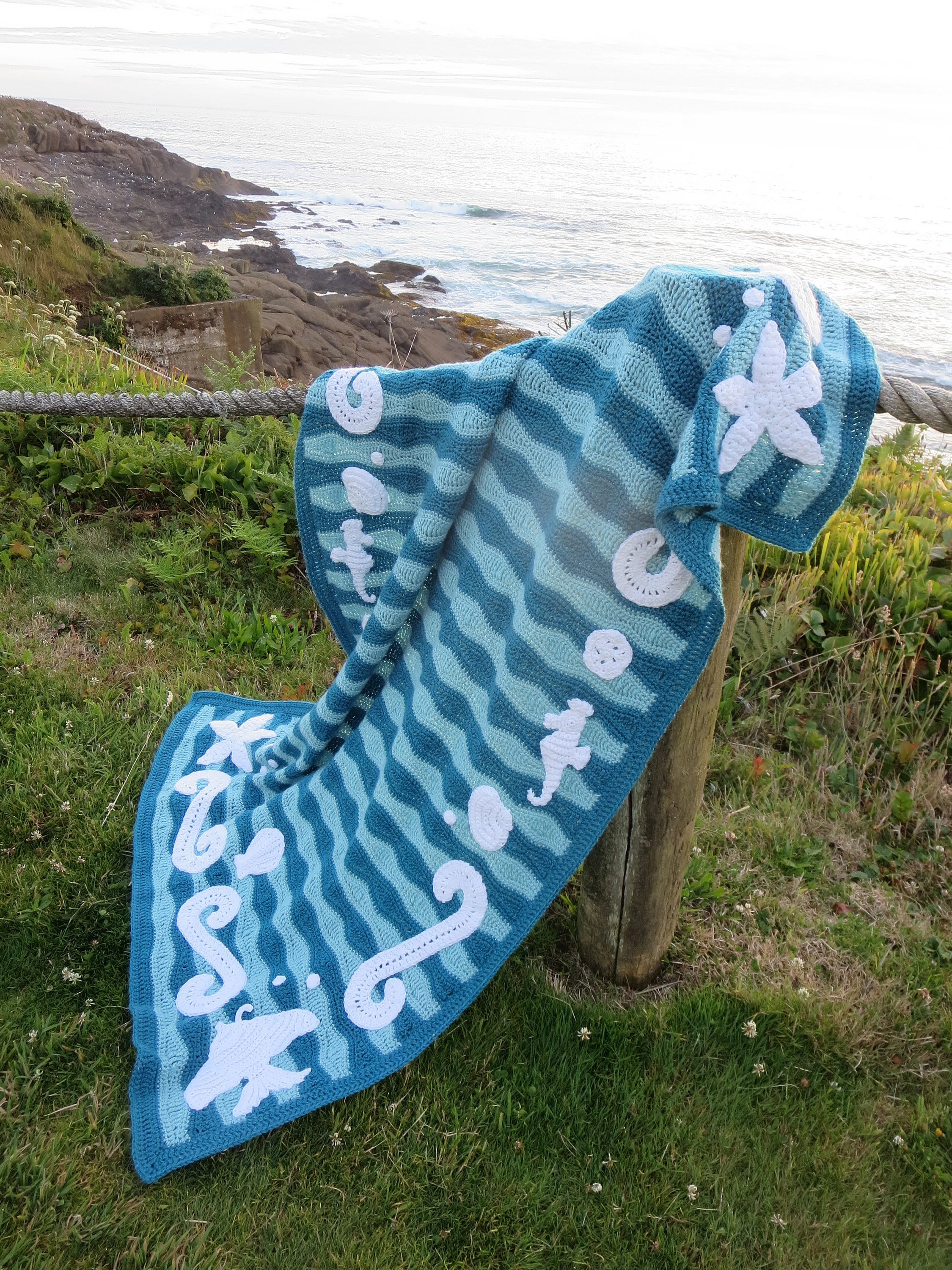 12 Ocean Waves Crochet Patterns: Bring the Sea Home with Your Artistry