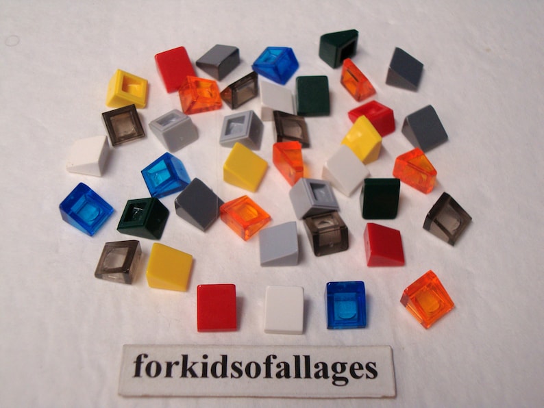 40 Lego Sloped Tiles / Roof Finishing Plates - 1x1 Stud Size - Smooth ...