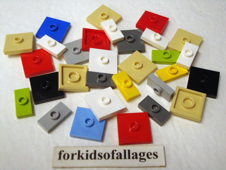 30 Lego Jumper Tiles / Finishing Plates With Center Stud - 1x2, and 2x2 ...