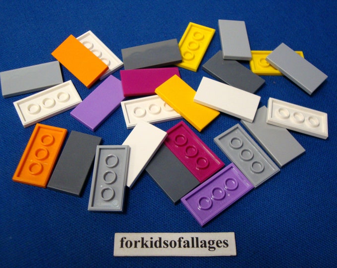 25 Lego Tiles / Finishing Plates - 2x4 Stud Size - Smooth Thin Flat ...