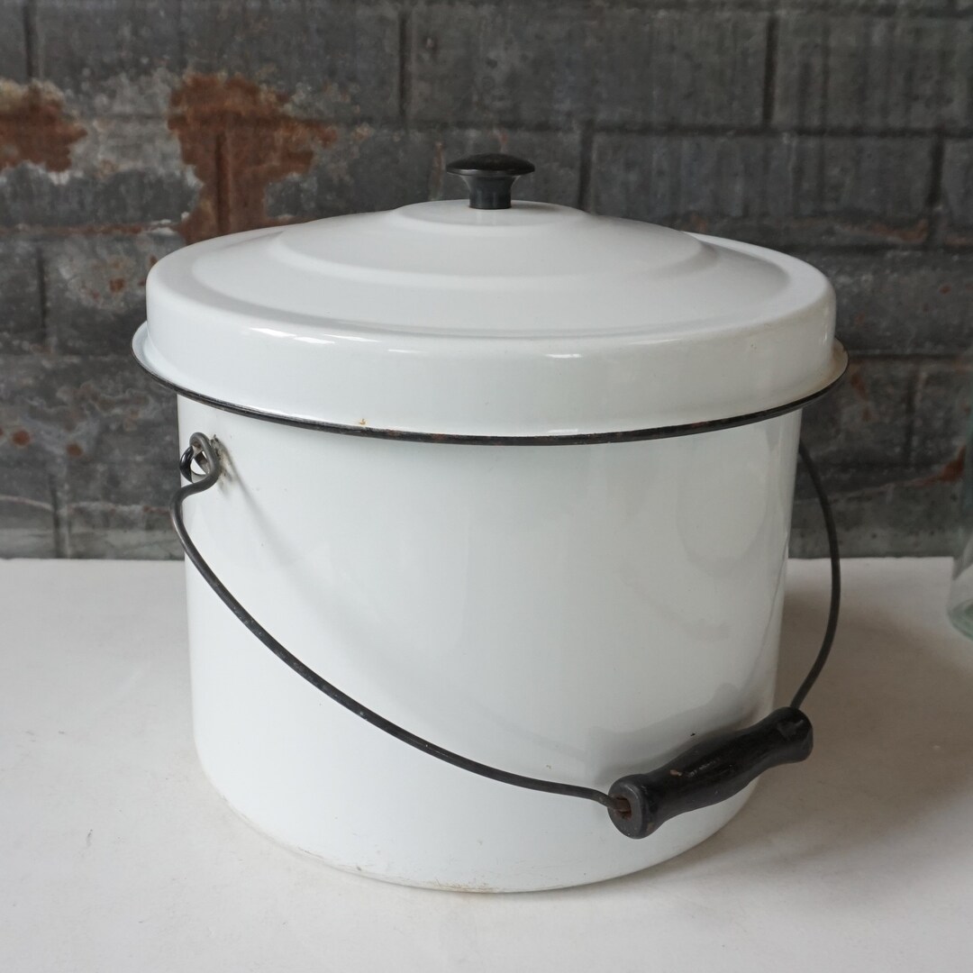 Enamelware Bucket With Lid / Diaper Pail / Under the Counter Composter ...