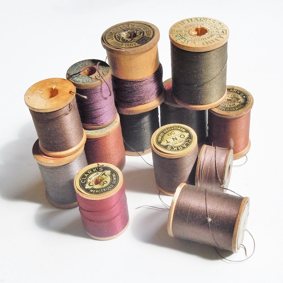 Thread / Vintage Group of Wooden Spools of Dark Toned Thread ...