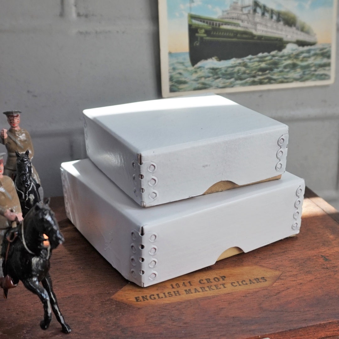 Vintage Cardboard / Little Painted Boxes That Withstand the Test of ...