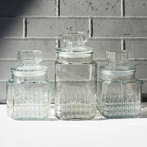 Countertop Display / Storage / 3 Easy Reach Jars With Good Seals / Good ...