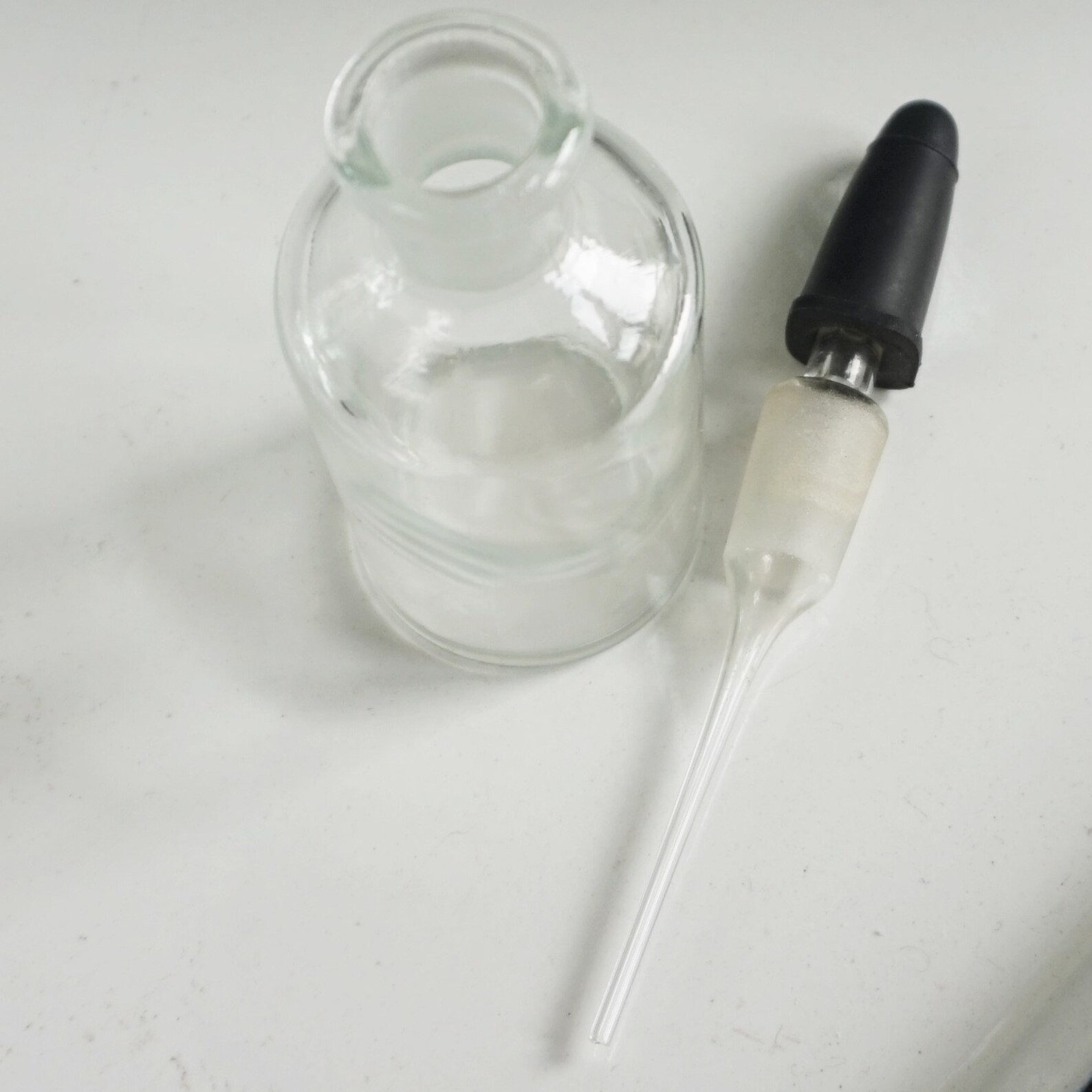 Apothecary Bottle / Dropper Bottle With Ground Glass Stopper / Very Old ...