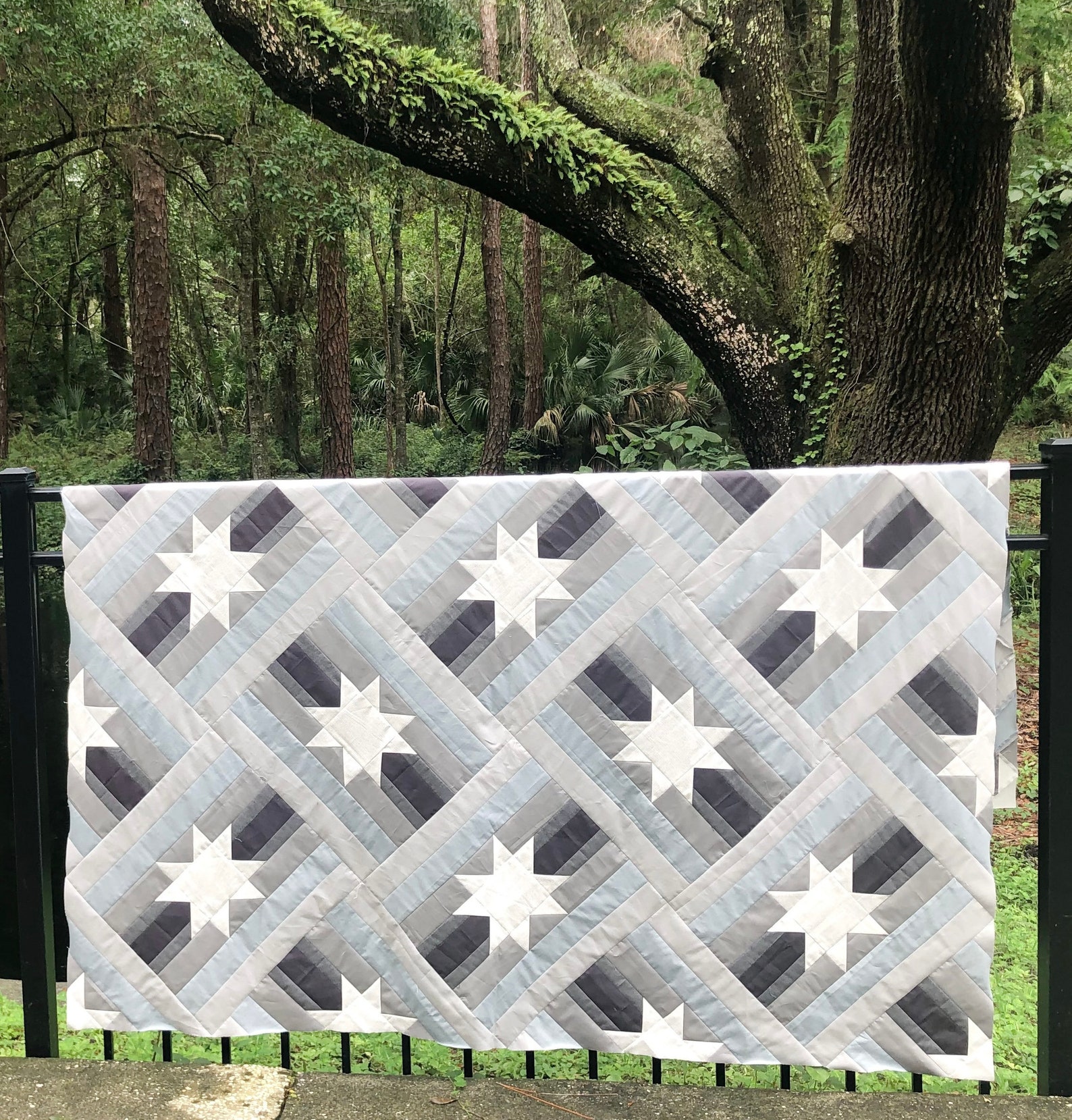 Slanted Star Modern Star Quilt PDF Pattern by Mandi Persell of | Etsy