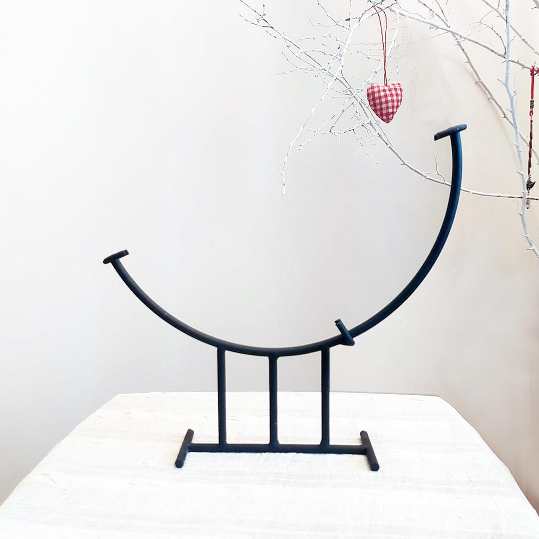 Unique Metal Glass Display Stand, Metal Home Decoration, Plate ...