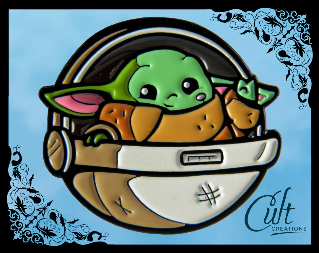 Star Wars Mandalorian Metal and Enamel Pin Badge With Grogu Baby Yoda ...