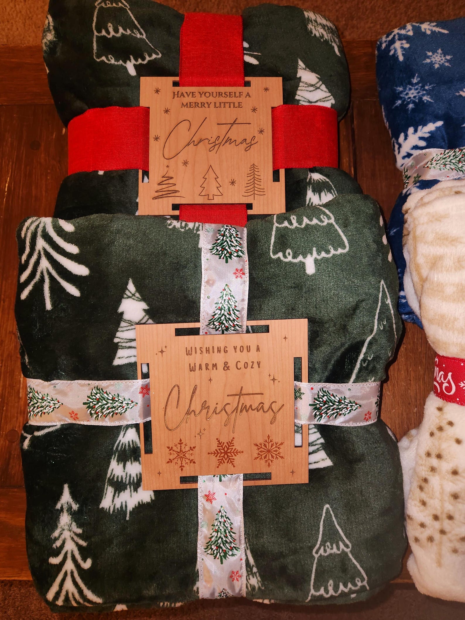 Wooden Blanket Gift Tags Digital SVG PNG Files | Christmas Gift Tag ...