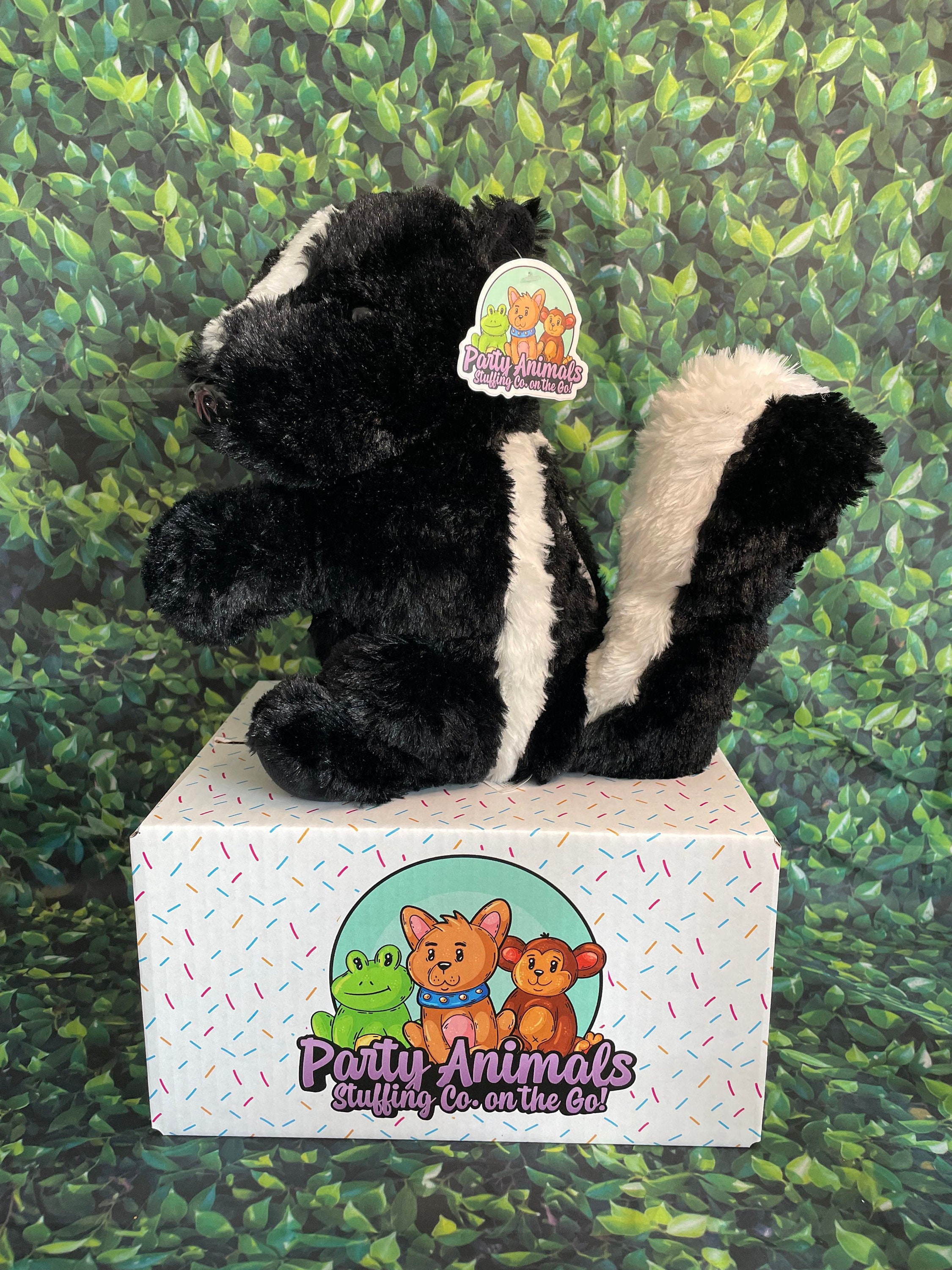 DIY Stuffed Skunk Kit: 14-16" Plush Animal, Birthday Gift - Etsy