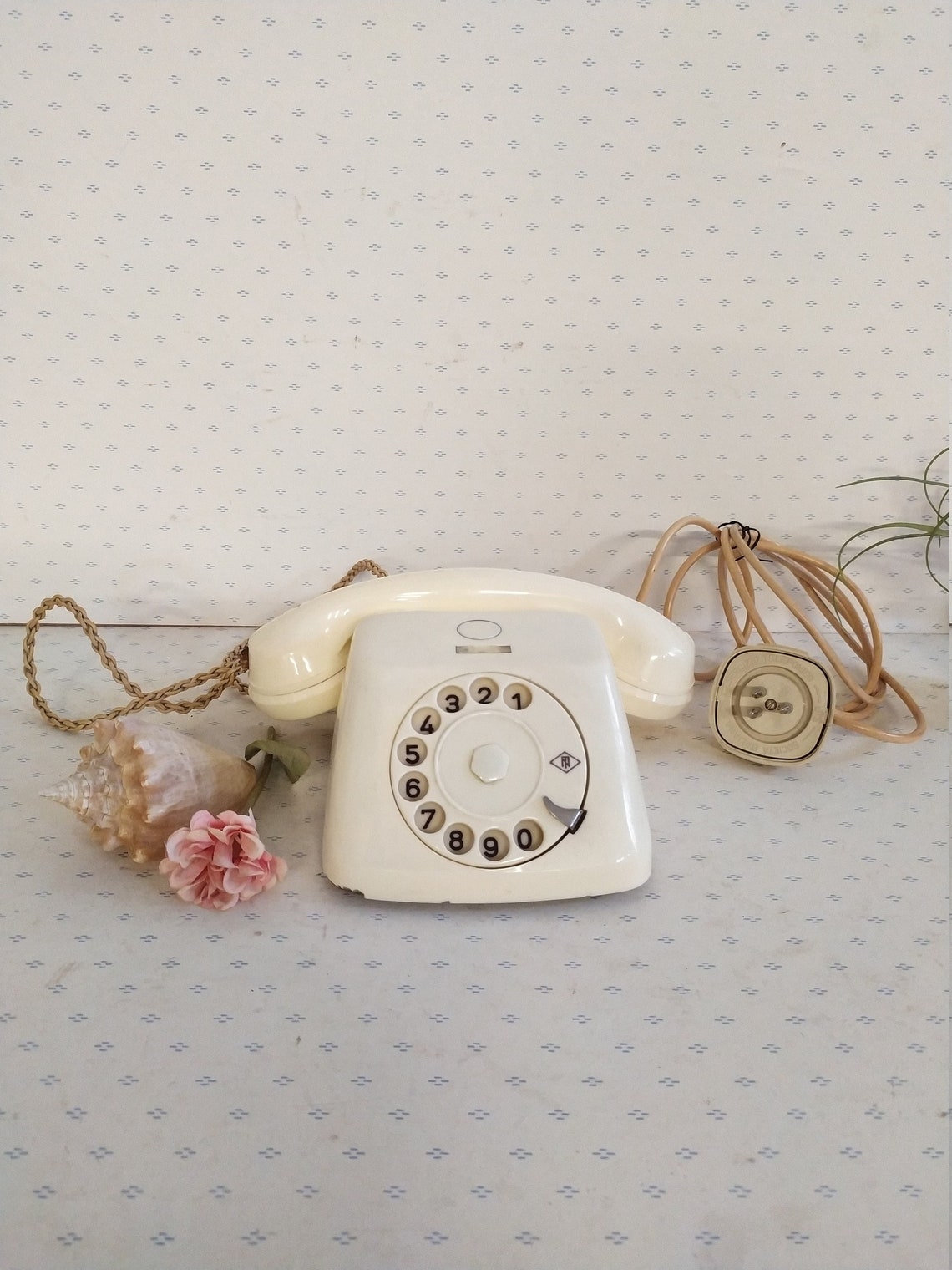 Vintage Rotary Phone Vintage Telephone 60s - Etsy