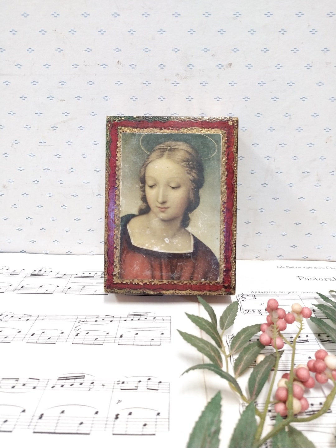 Italian Florentine Wood Box, Giltwood Box, Madonna of the Goldfinch by ...