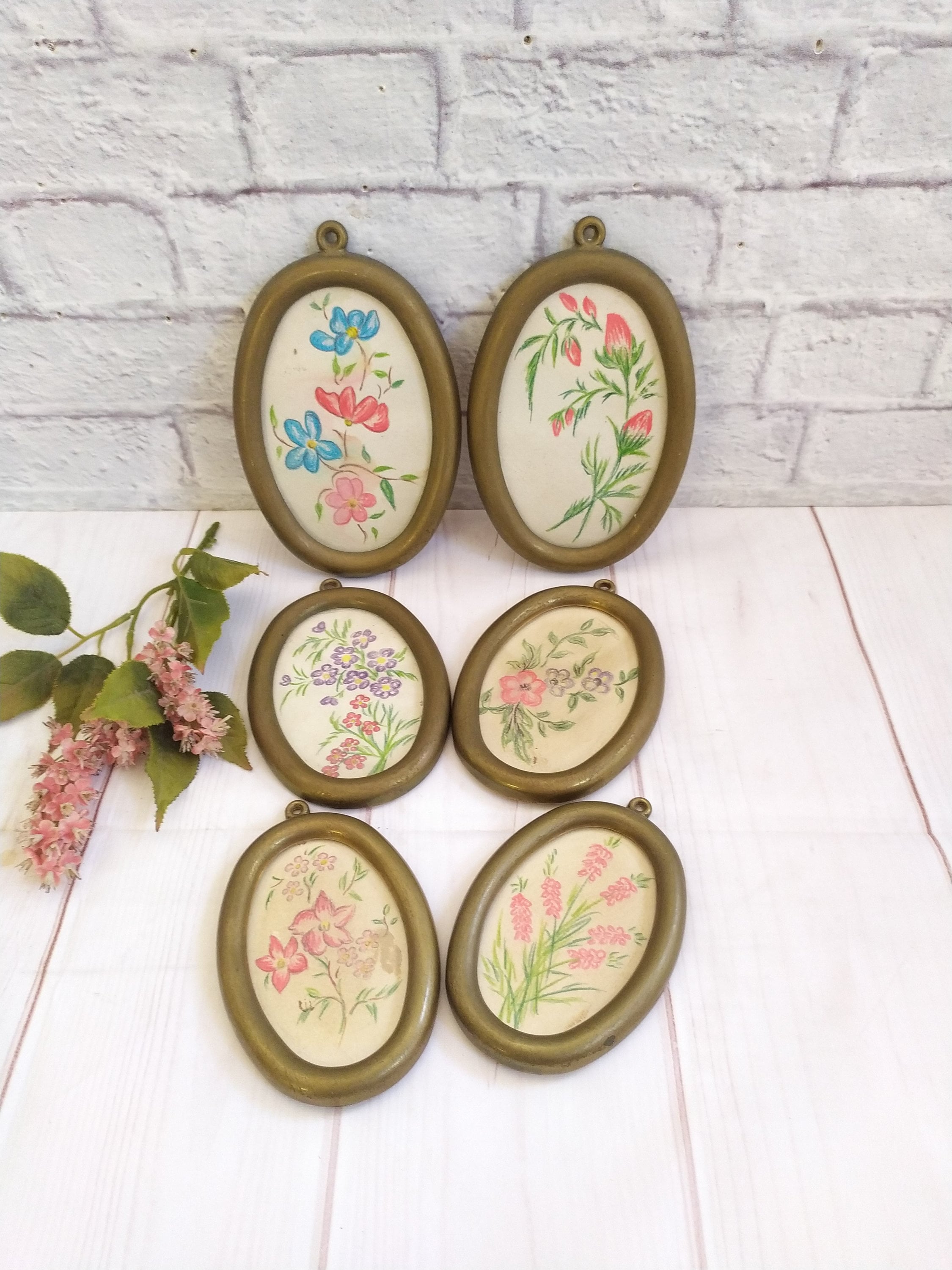Vintage Brass Oval Frame, Vintage Wall Art, Home Decor - Etsy