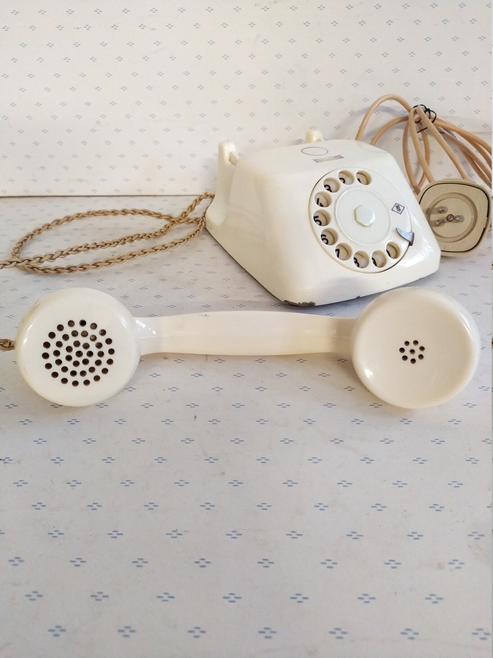 Vintage Rotary Phone Vintage Telephone 60s - Etsy