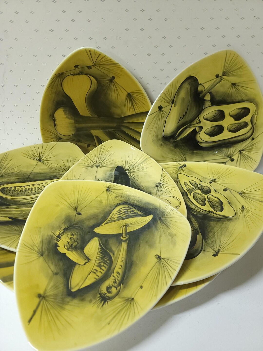 Vintage Dishes Set From 70s, Vintage Plates Set Hand Painted, Italian ...