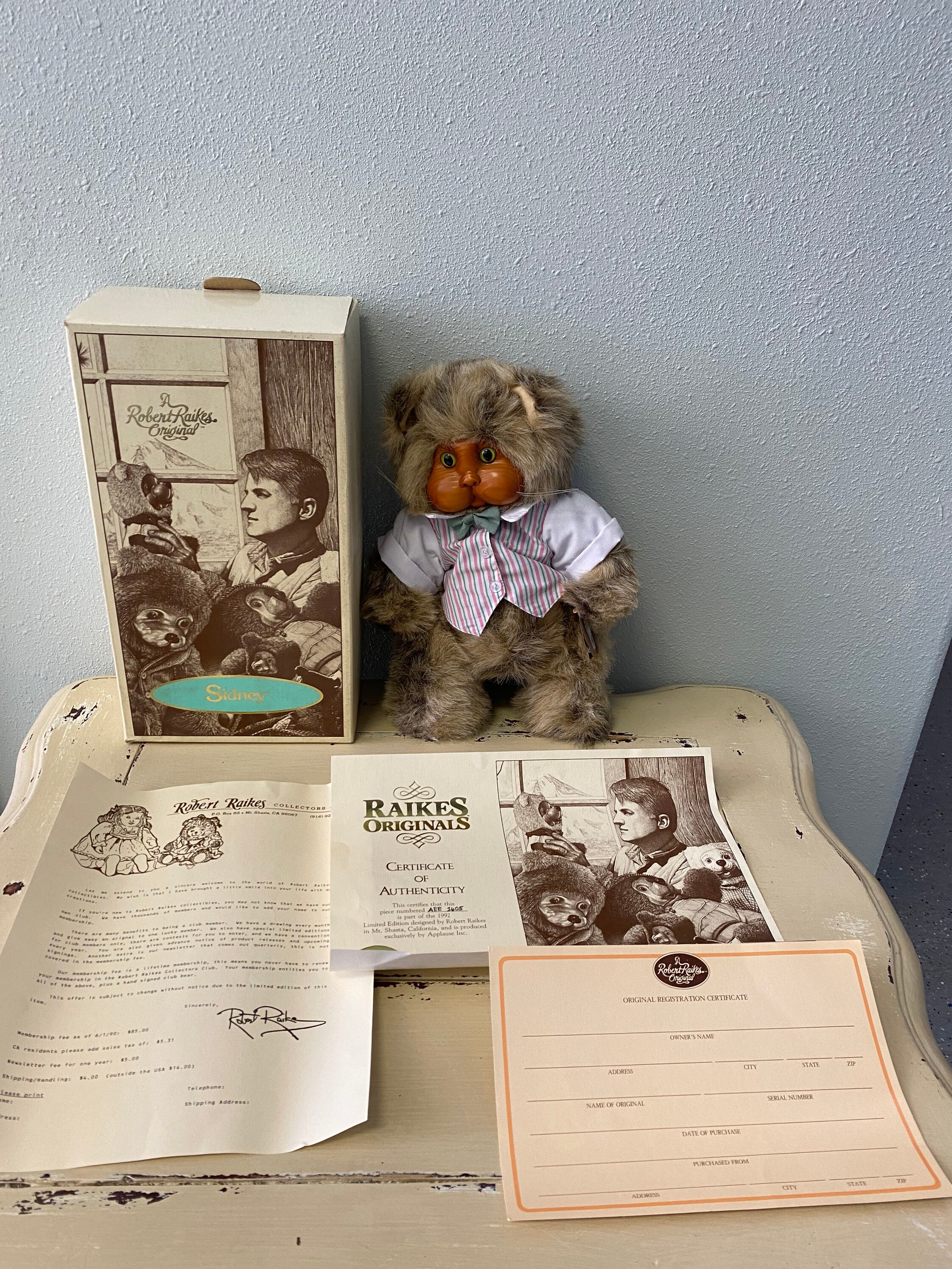 Sidney the Cat Wooden Faced, Robert Raikes Wooden Faced Teddy Bears ...