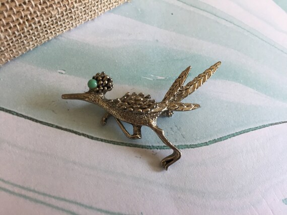 Silver Toned Metal Road Runner with Turquoise Colored… - Gem