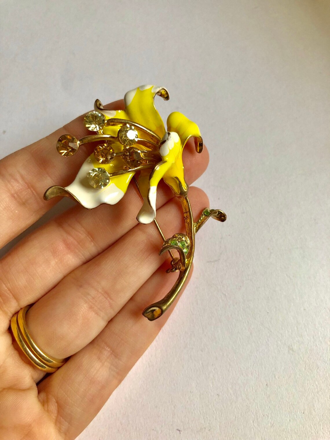Lily Flower Brooch With Rhinestones Yellow Floral Vintage Pin - Etsy