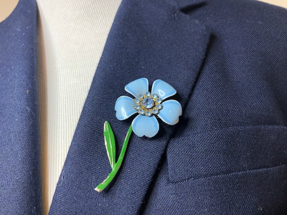 Blue Flower Brooch with Rhinestone Center Vintage 196… - Gem