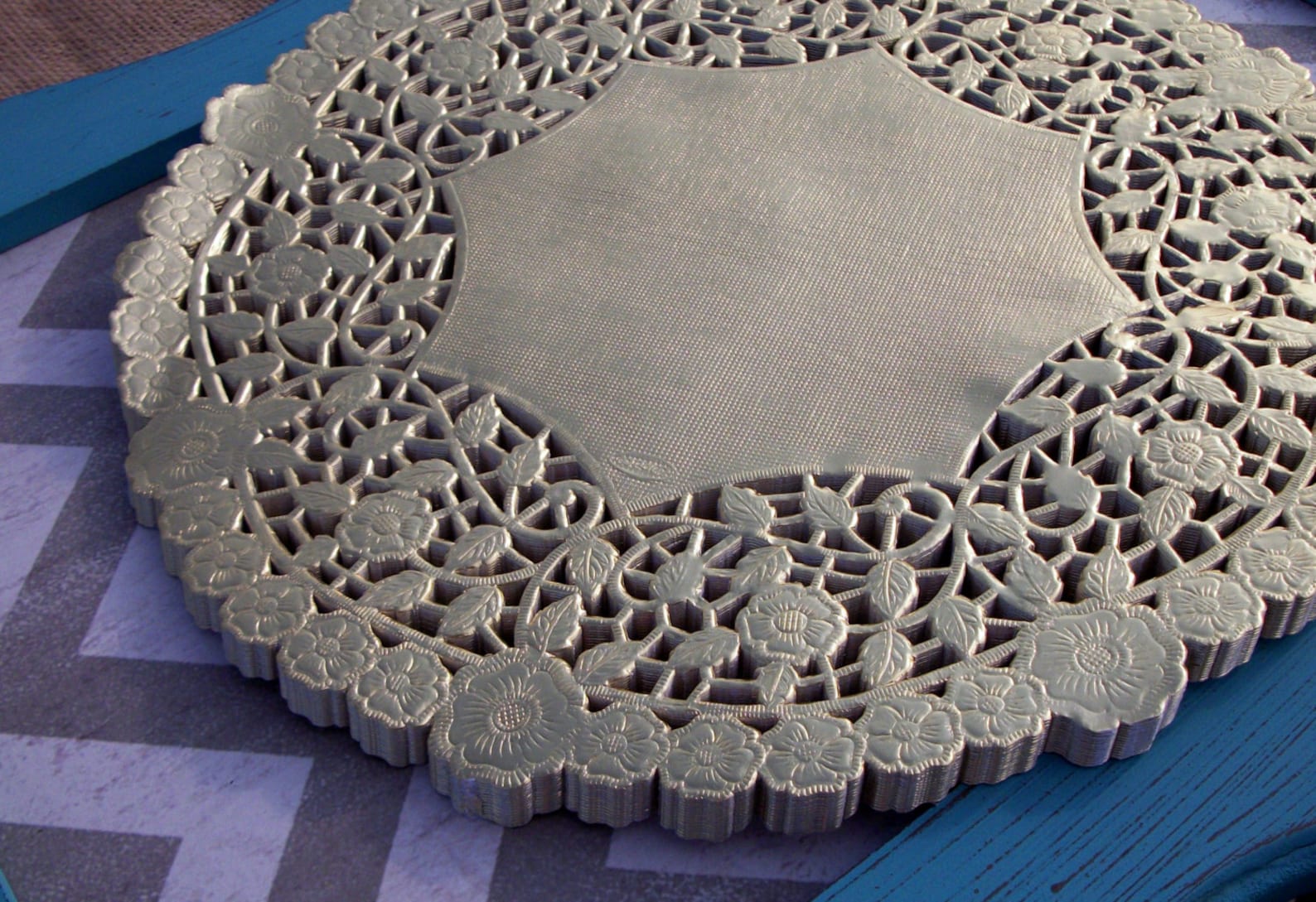 Sample of 1 Gold Doily | 12" Inch Gold Lace Foil Doilies | Fancy French ...