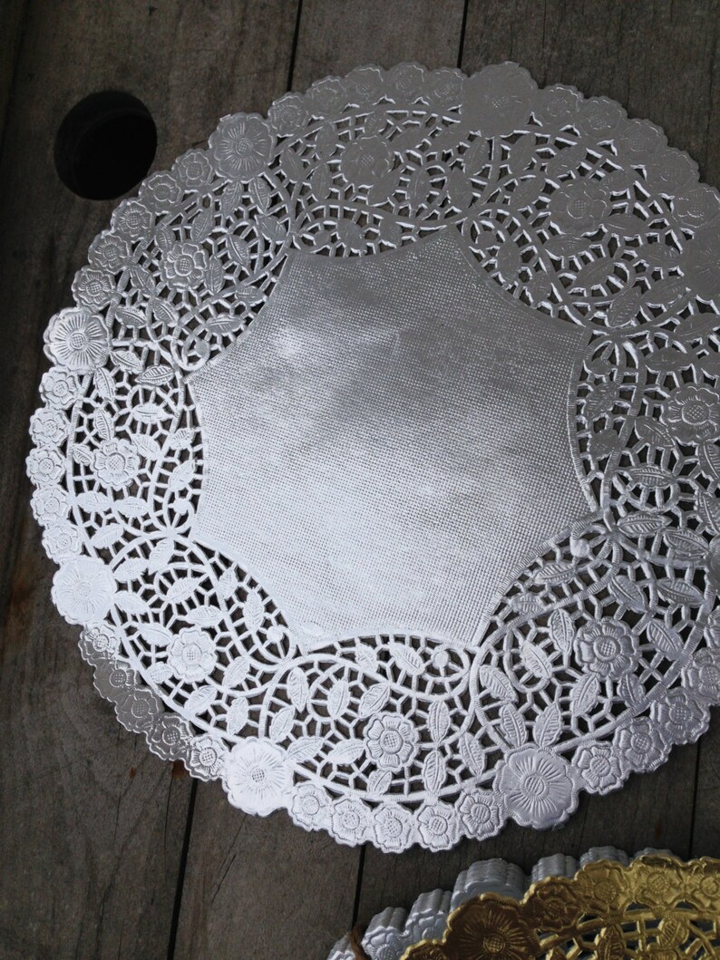 Sample of 1 Silver Doily | 12" Inch Silver Lace Foil Doilies | Fancy ...