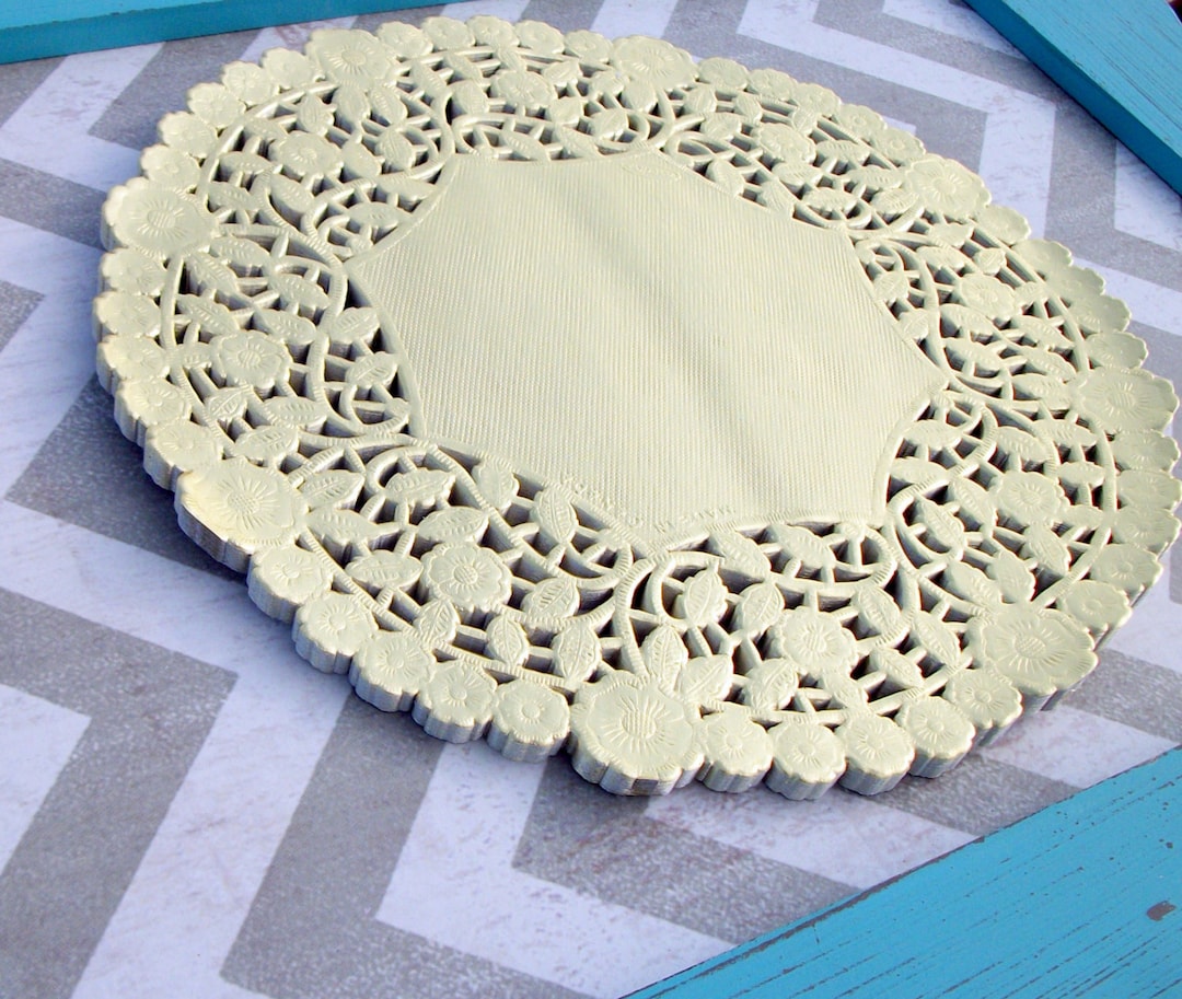 Gold Doily | 8" Inch Gold Lace Foil Doilies | Fancy French Lace Doily ...