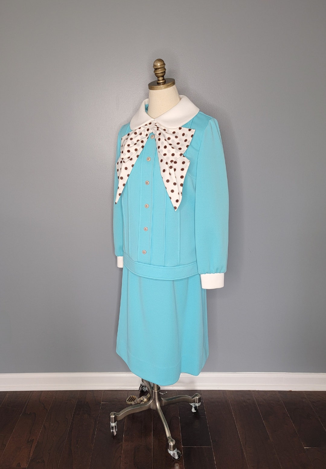 1960s Blue Nardis of Dallas Suit With White Collar and Cuffs Polka Dot ...