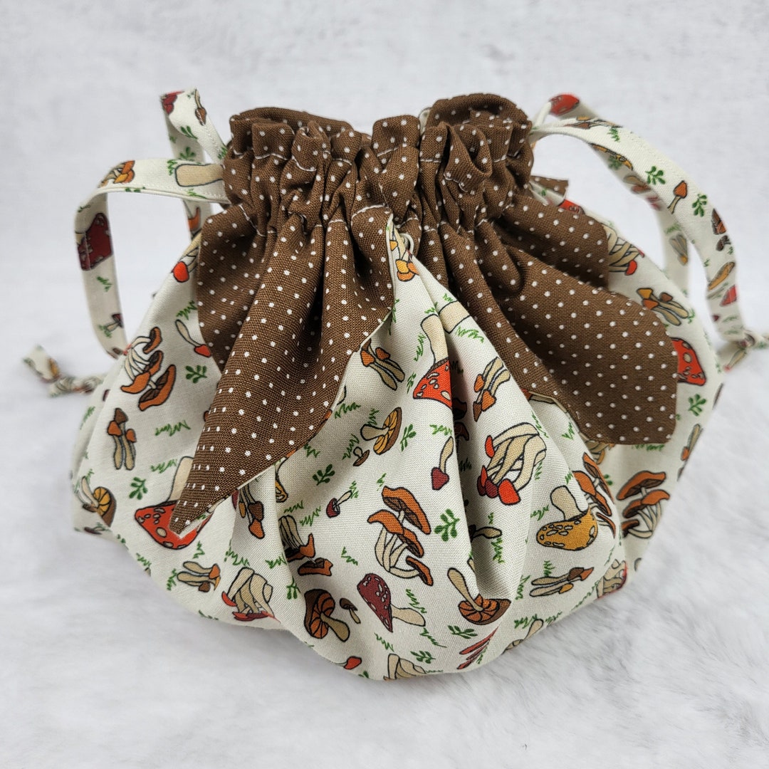 Petal Bag - Origami Design - Vintage Style - Drawstring Wrist Handbag ...