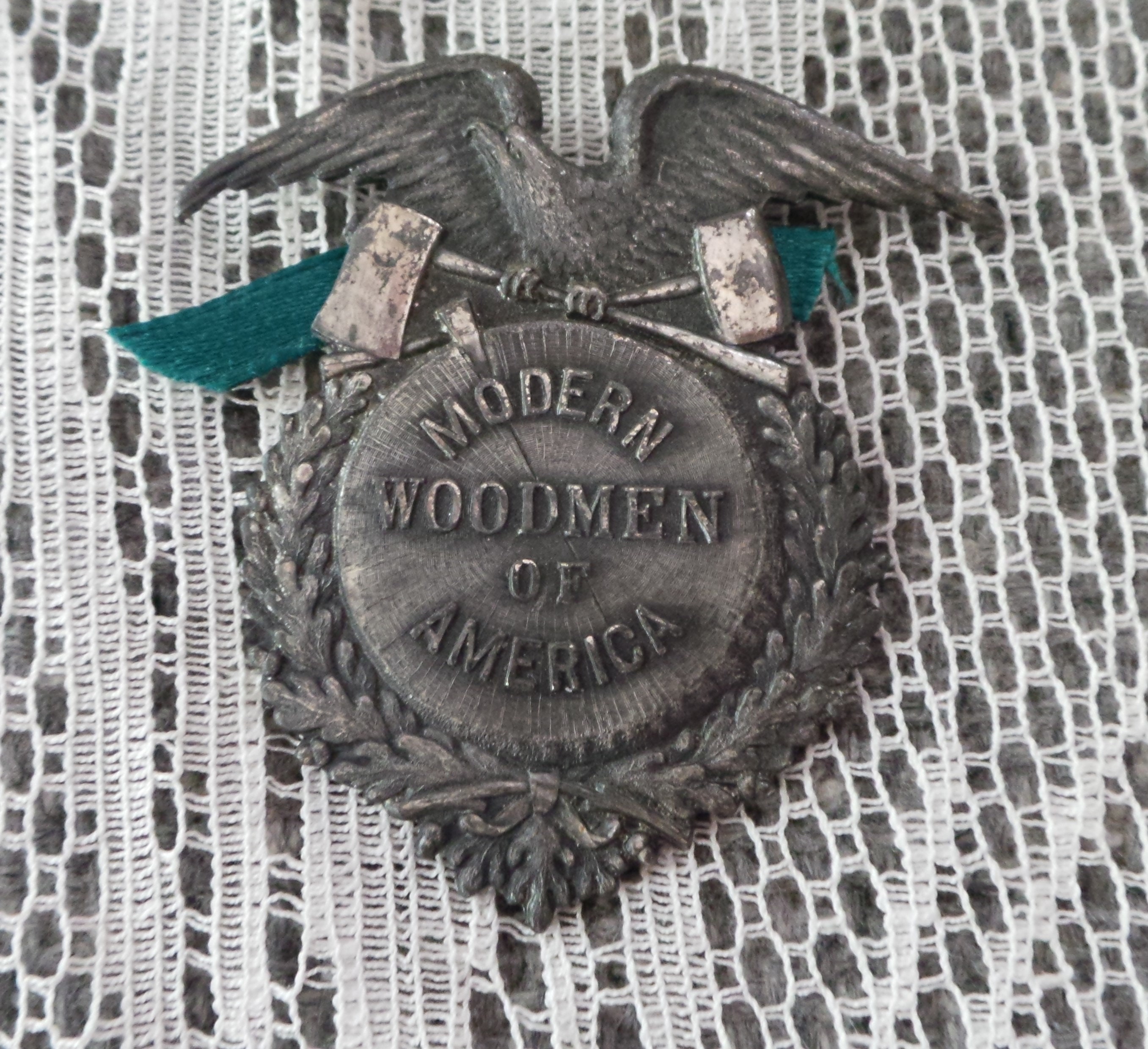 Antique MODERN WOODMEN of AMERICA Crest Badge Whitehead & Hoag Co Mwa ...