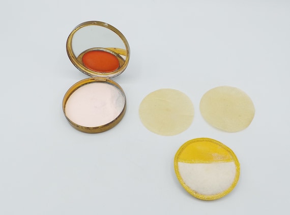 Vintage Makeup Compacts