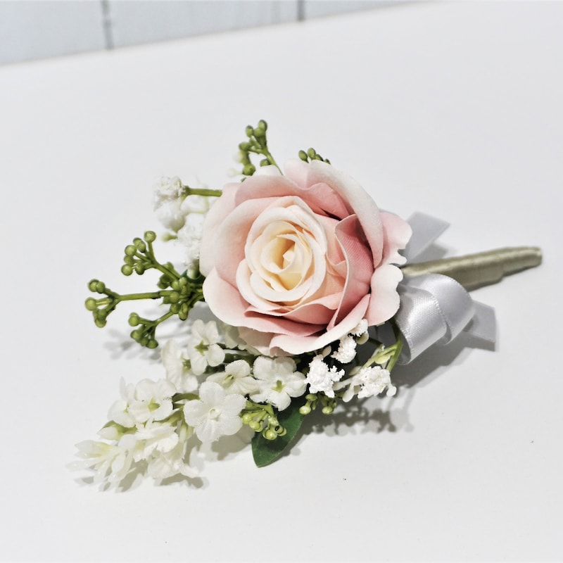 Blush Boutonniere - Etsy