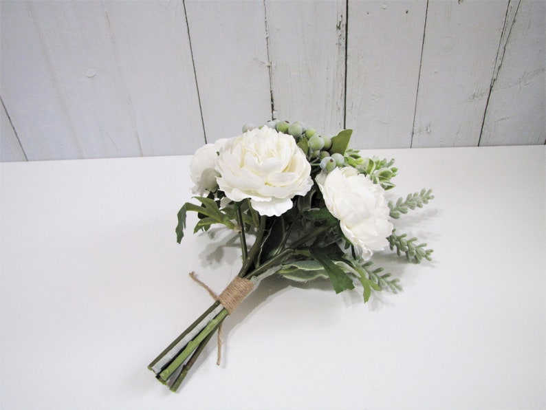 Off White Floral Bouquet Wedding Bouquet White Table Flower | Etsy