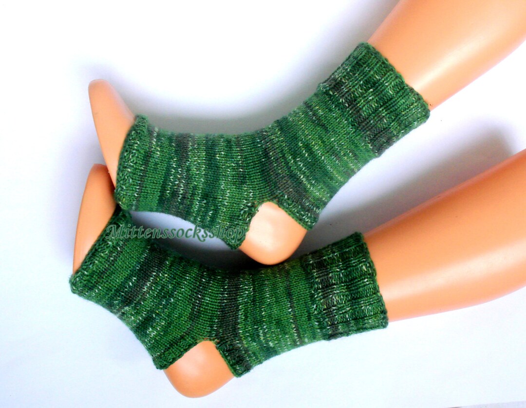 Hand Knitted Green Yoga Socks Womens Yoga Socks Girls Dance Socks Pilates Socks Pedicure