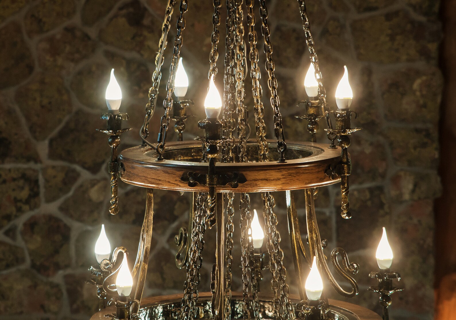 Candelabro de hierro forjado Rueda de carro Candelabro de | Etsy