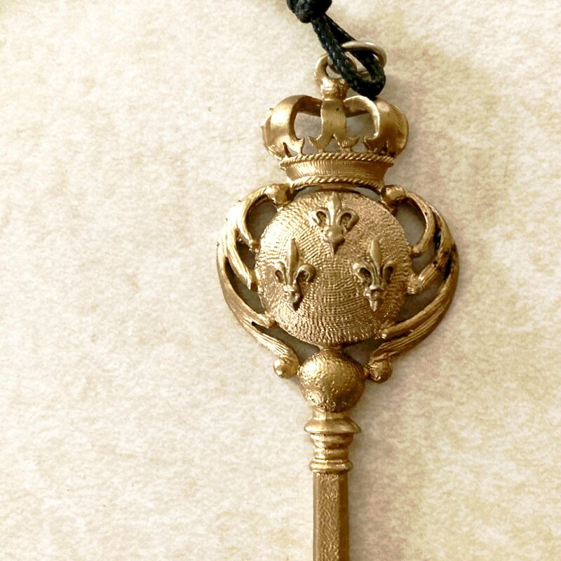 Crown Key Necklace - Etsy